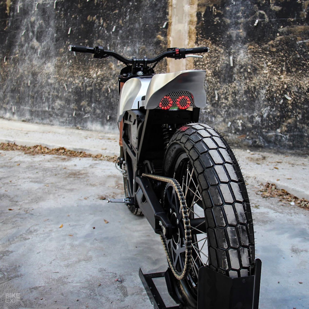 custom-zero-xu-street-tracker-9 - Cézanne Motorcycles