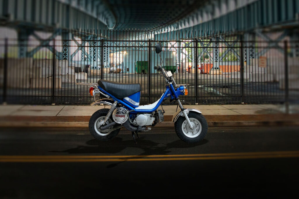 Fun, rétro, facile... Vous avez deviné, c'est la Yamaha Chappy ...